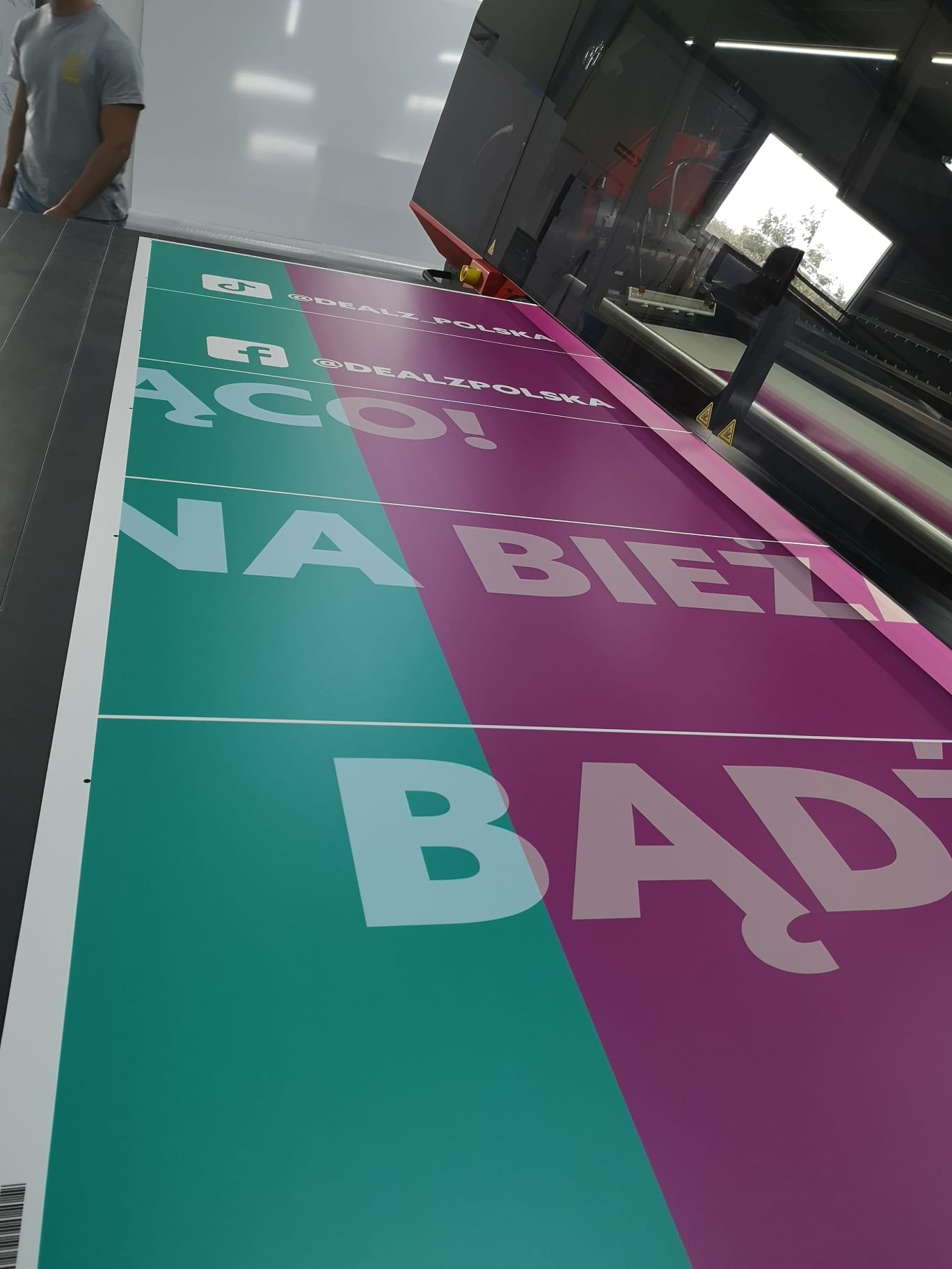 Parts of some Color Channels are not created, missing in the output ...